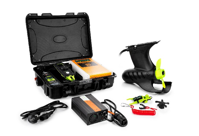 FLOAT PLUS PRO 2 s baterií 16,8 V 31,2 Ah :: ebellyboat